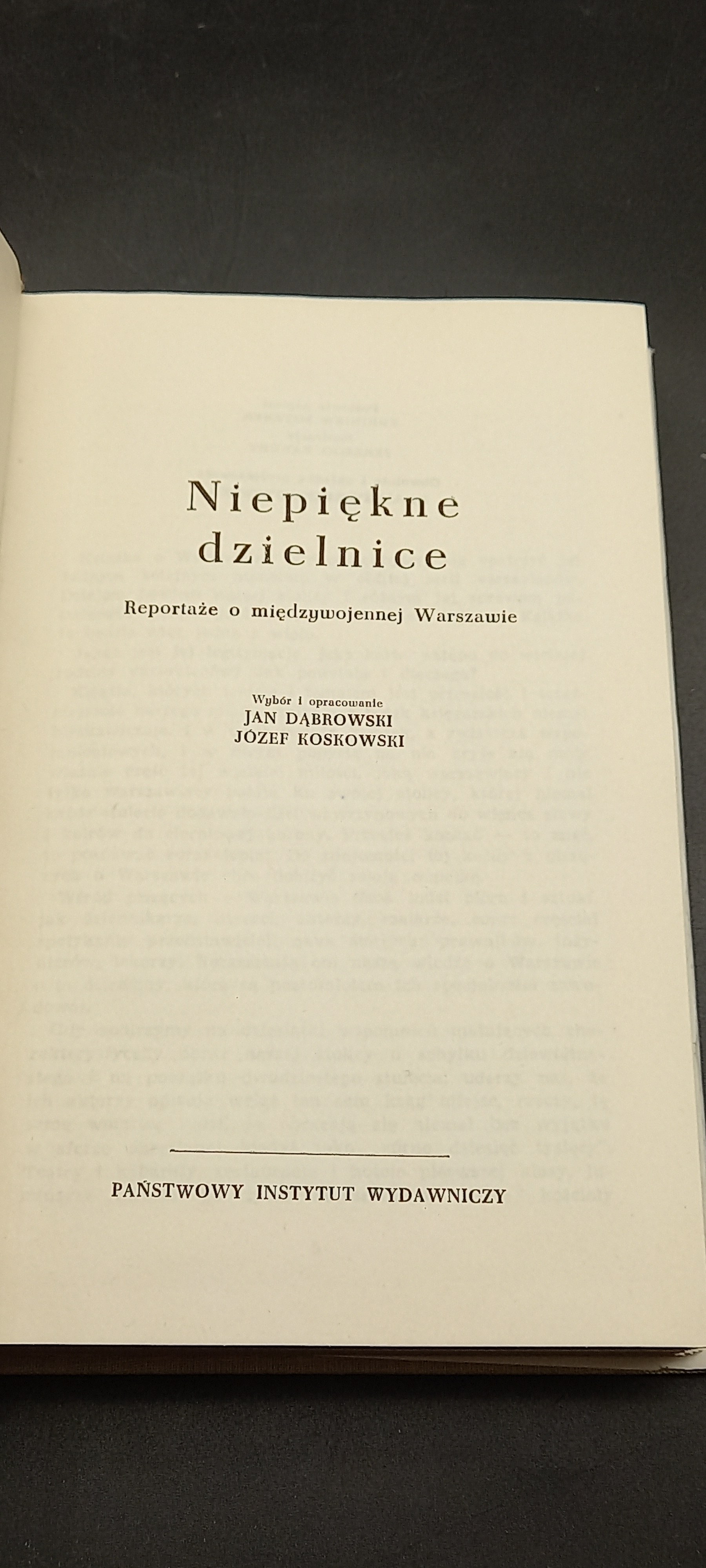 Niepiękne dzielnice Reportaże o międzywojennej Warszawie Jan Dąbrowski ...