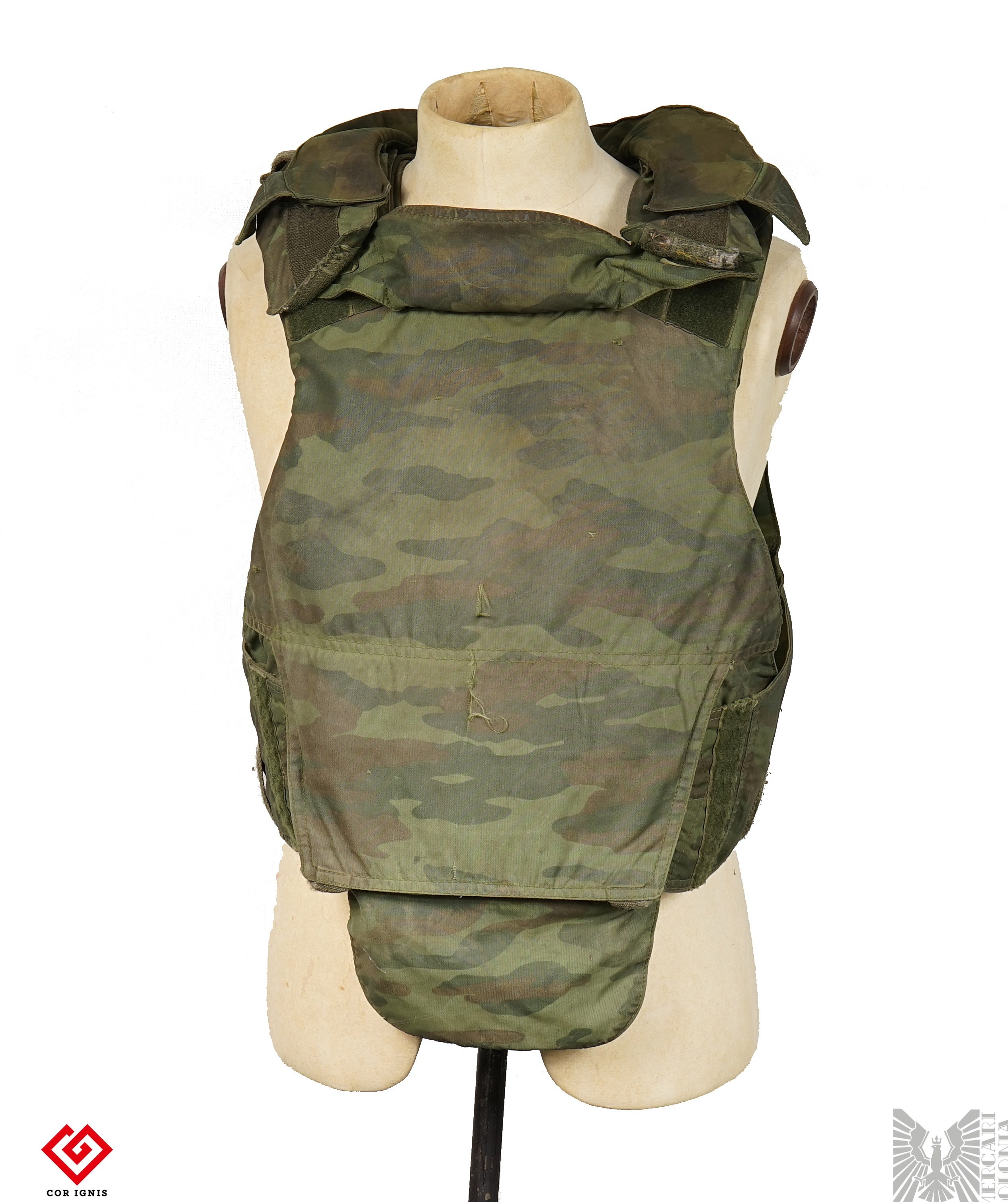 Bulletproof vest of the Armed Forces of the Russian Federation, Without ...