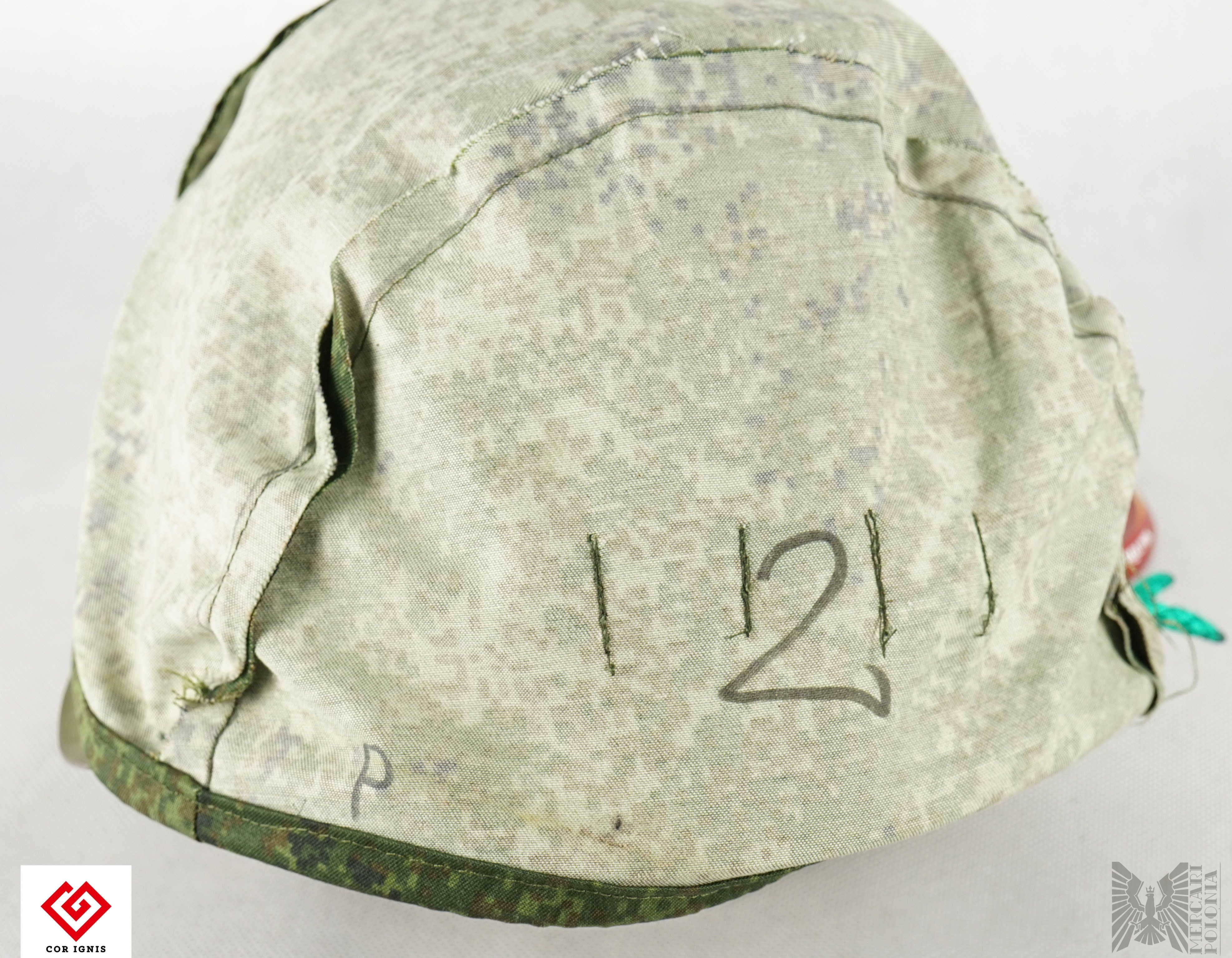 Radziecki hełm stalowy wz. 68 z pokrowcem w kamuflażu EMR ‘ Cyfrowa ...