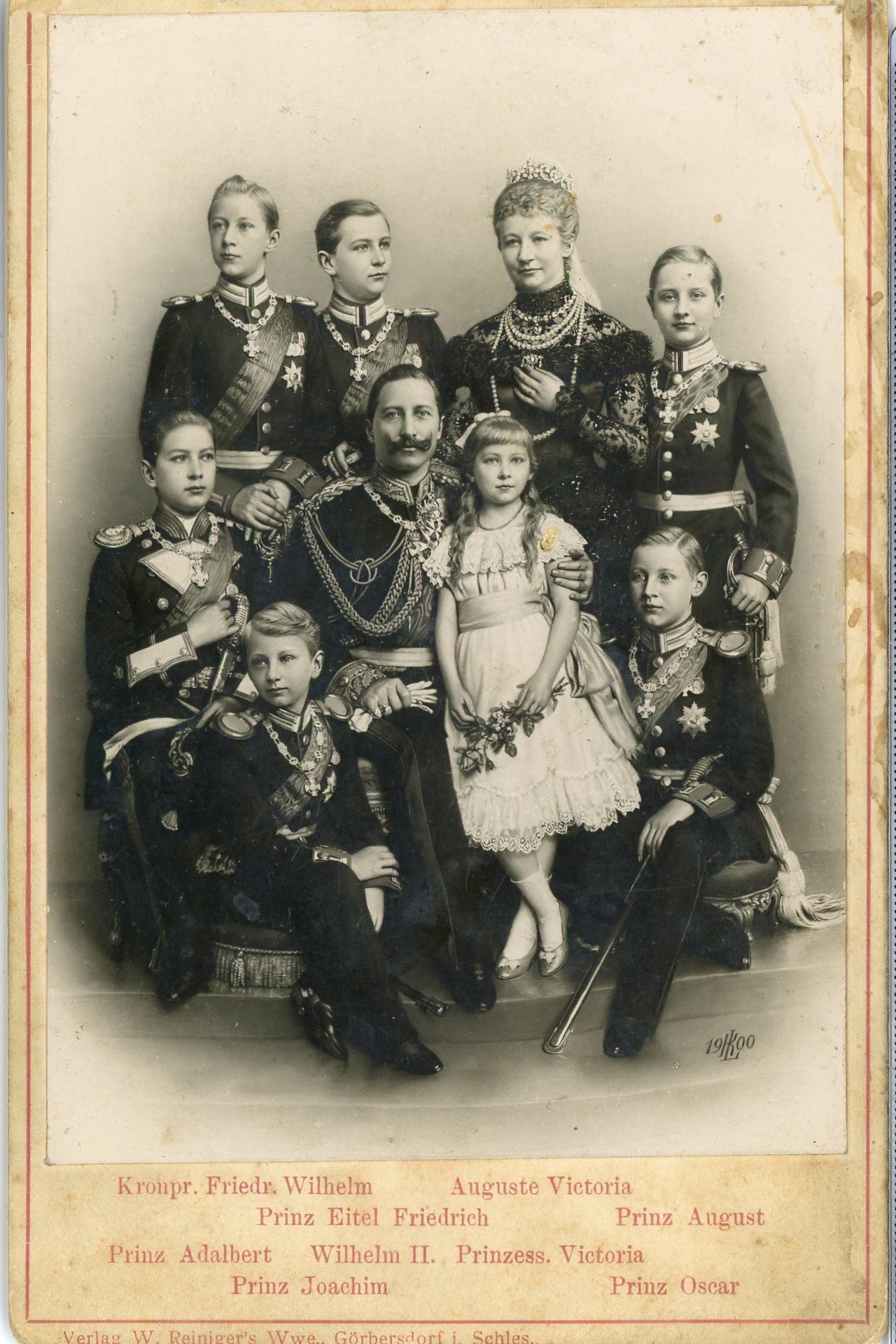 Wilhelm II, król Prus i cesarz niemiecki z rodziną, 1900 - Aukcja ...