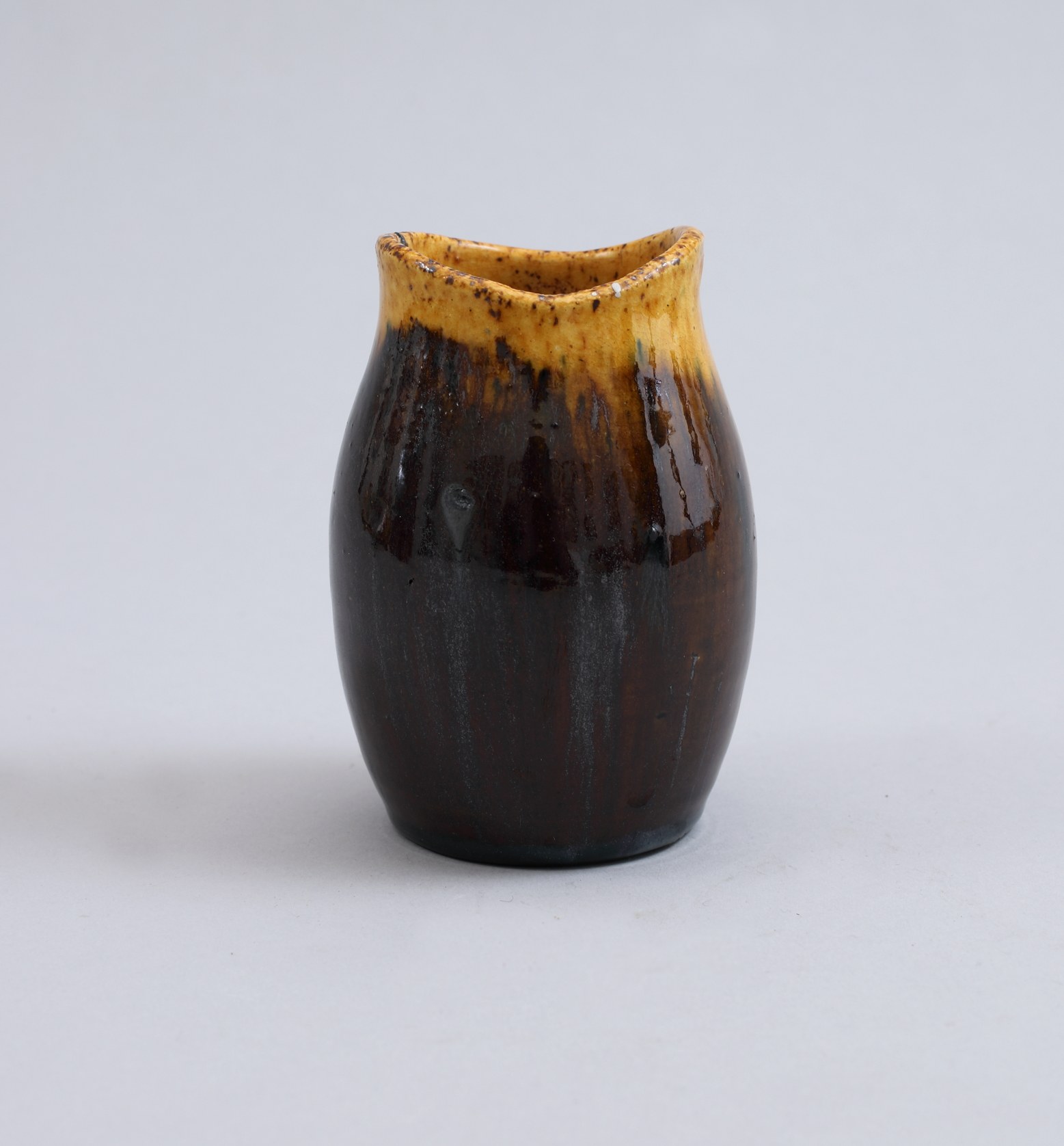 Cooperative "Millenium" in Krakow, Wazonik - Online auction / Online ...