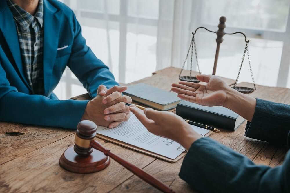 Bidding vs Auction: Differences and Comparison | OneBid